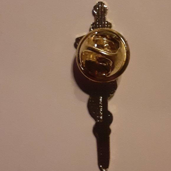 Accessories | 1 Skull Impaled With Sword Vines Enameled Pin | Poshmark